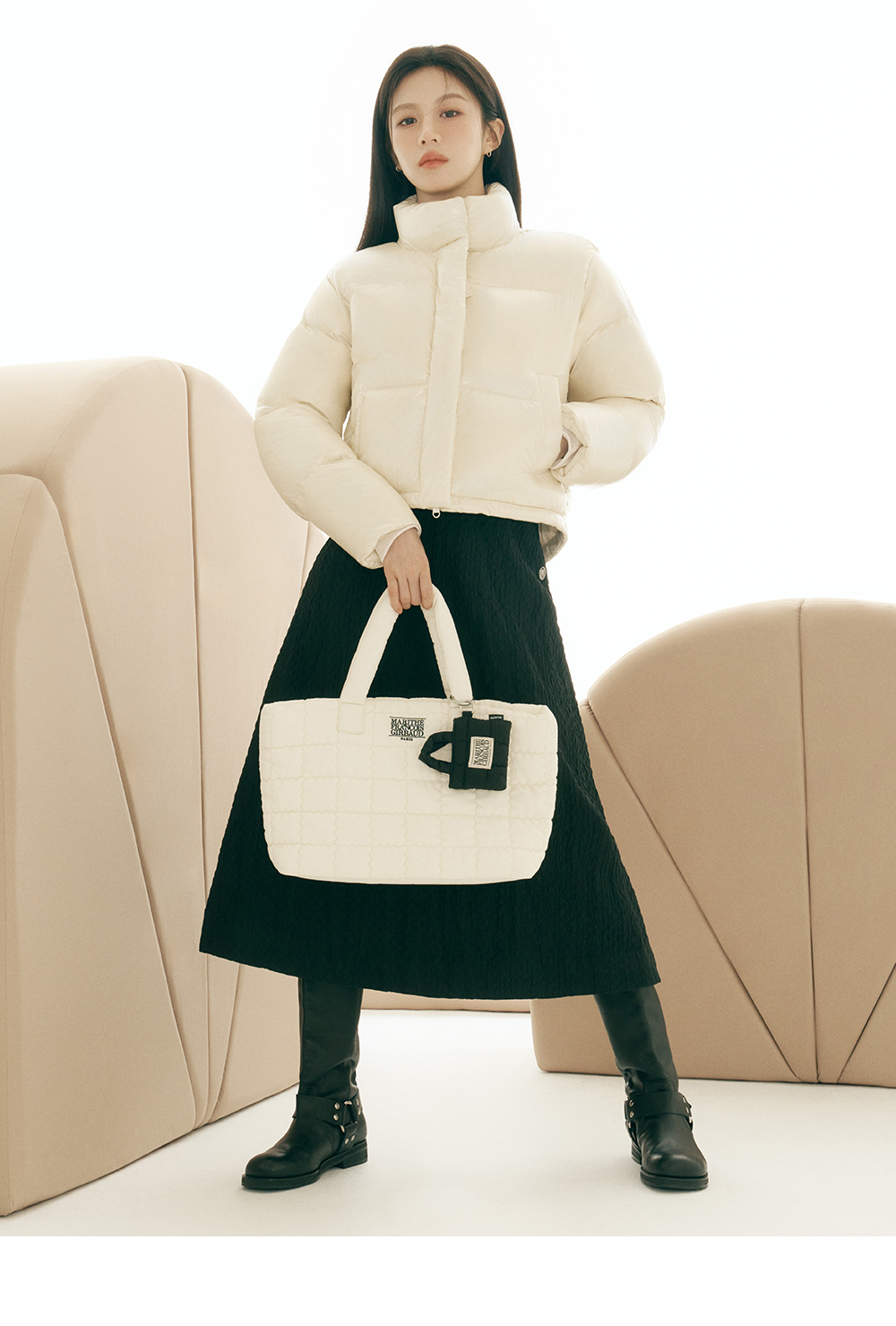 CLASSIC LOGO PADDING TOTE BAG ivory - 감도 깊은 취향 셀렉트샵 29CM